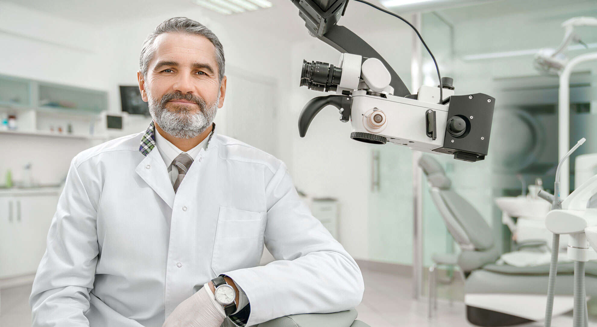 What Do Dentists Do? - Gateway Oaks Dental